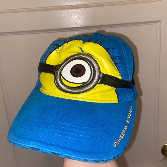 Universal | Accessories | Kids Universal Studios Minions Despicable Me ...